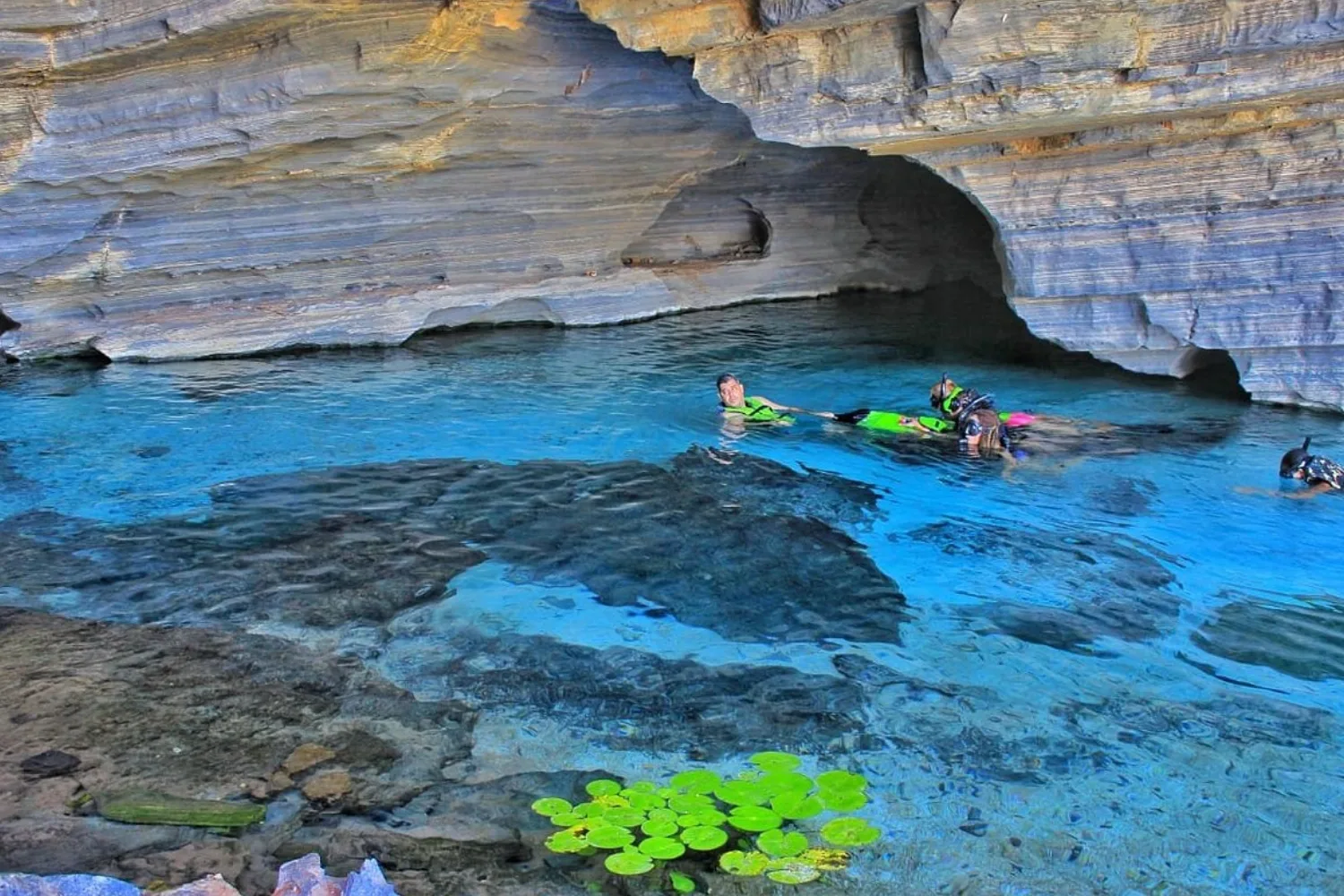 Gruta da Pratinha e Gruta Azul na Chapada Diamantina - Guia Completo!