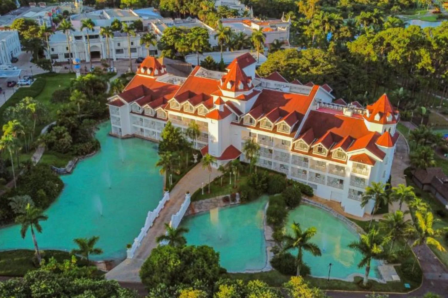 Review: Mavsa Resort - Vale a Pena o Investimento para um Final de ...